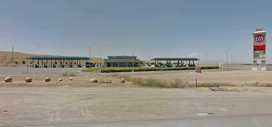 Unleaded Race/Racing Fuel at the Pump in California